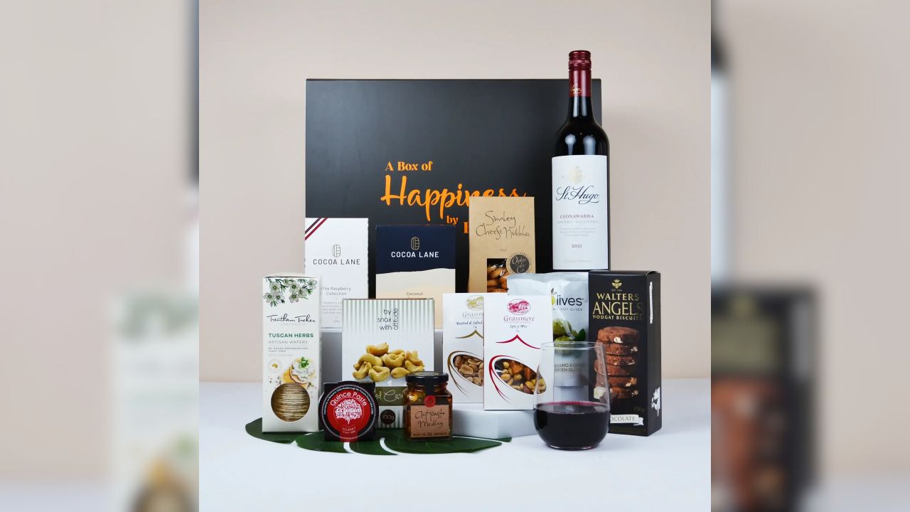 Hamper Ideas Blog Boost Employee Morale: Corporate Gift Ideas For Team ...